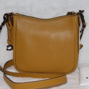 Coach | Bags | Nwt Coach Chaise 9 Yellow Gold Crossbody Leather Bag ...